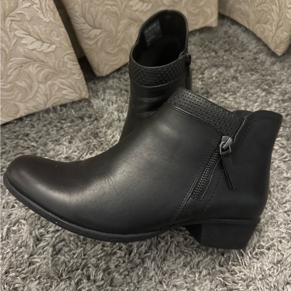 Rockport | Shoes | New Black Rockport Ankle Boot Side Zip Size 9 | Poshmark